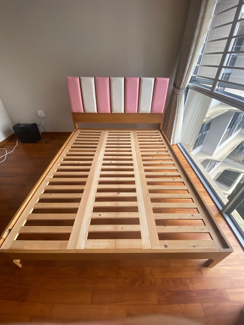 Namu solid oak wood frame for Queen sized bed/ stick-on cushions will be removed before ...