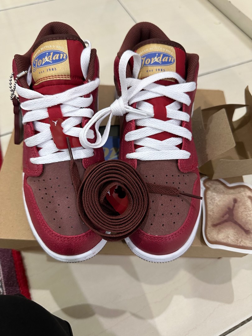Nike air jordan bread n toast, Women's Fashion, Footwear, Sneakers on ...