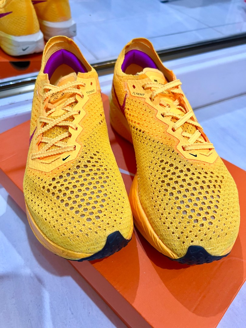 [NEGOTIABLE] Nike ZoomX Vaporfly Next% 3 Running Shoes not new balance ...
