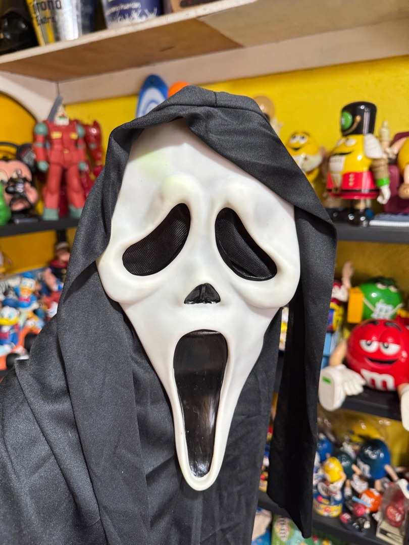 Original Ghostface Mask The Scream Mask, Hobbies & Toys, Toys & Games ...