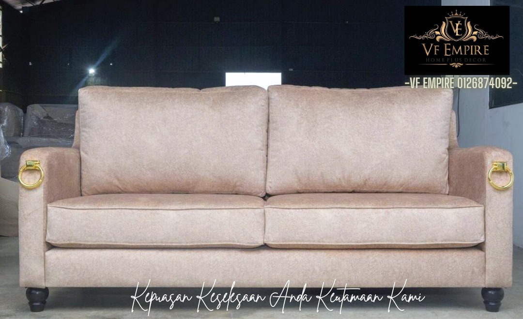 SOFA CHESTERFIELD MODEL ELSA, Furniture & Home Living, Furniture, Sofas ...