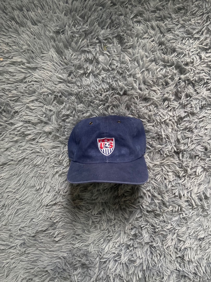 Vintage Nike U.S Football Team Cap, Men's Fashion, Watches ...