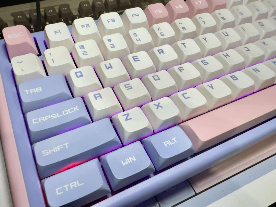 Dustsilver D84 75% Mechanical Keyboard, Computers & Tech, Parts ...