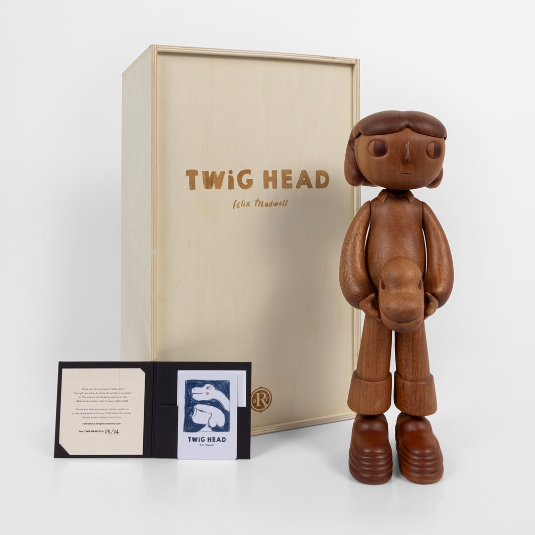Felix Treadwell Twig Head Wooden sculpture, 電子遊戲, 遊戲機配件, 互動遊戲Figure ...