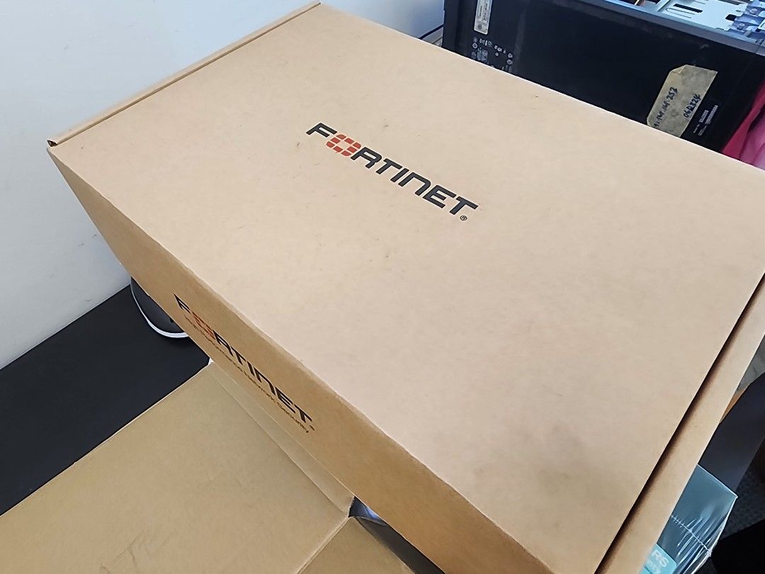 Fortinet FortiAP 421E 4x4 MU-MIMO Access Point with Dual Radio ...