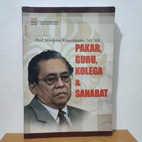 pakar guru kolega dan sahabat oleh prof. mardjono reksodiputro, Buku ...