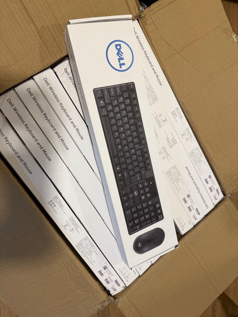 (Same day delivery) BNIB Dell wireless mouse + keyboard for computer, laptop, PC, MacBook Pro ...