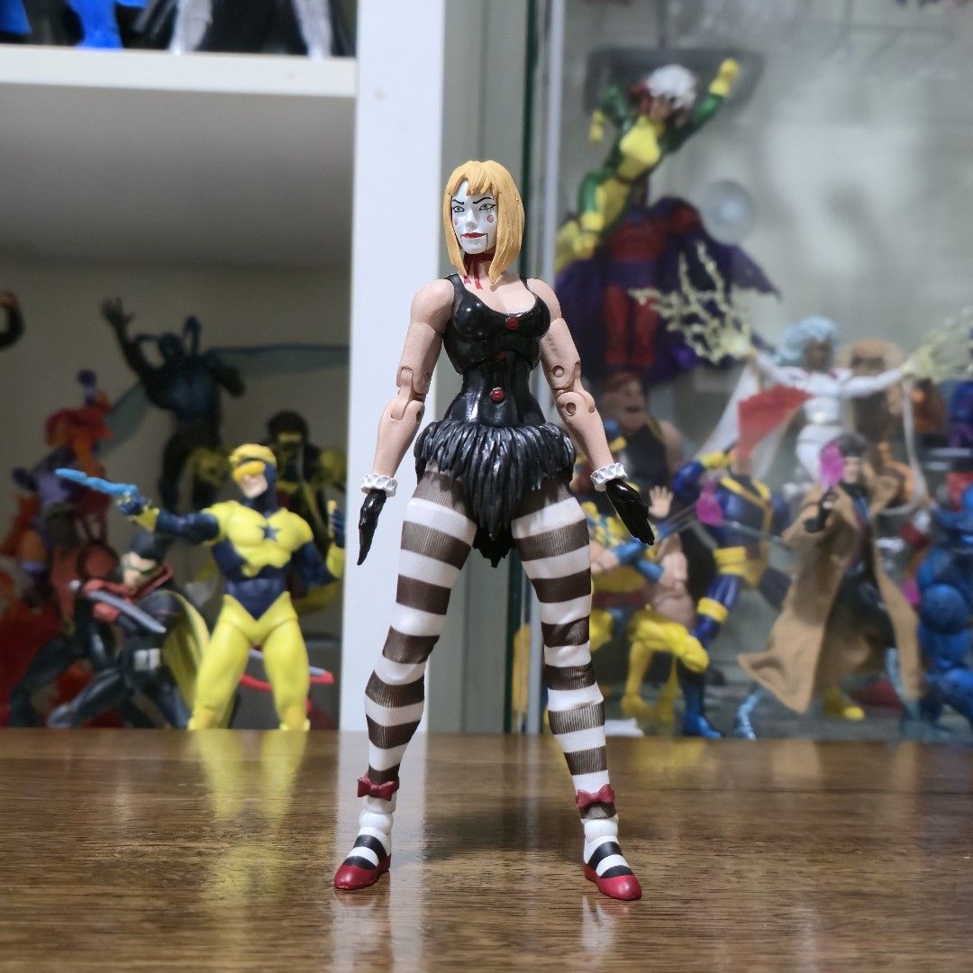 SET OF 2: DC Essentials - Watchmen: Doomsday Clock Rorschach ...