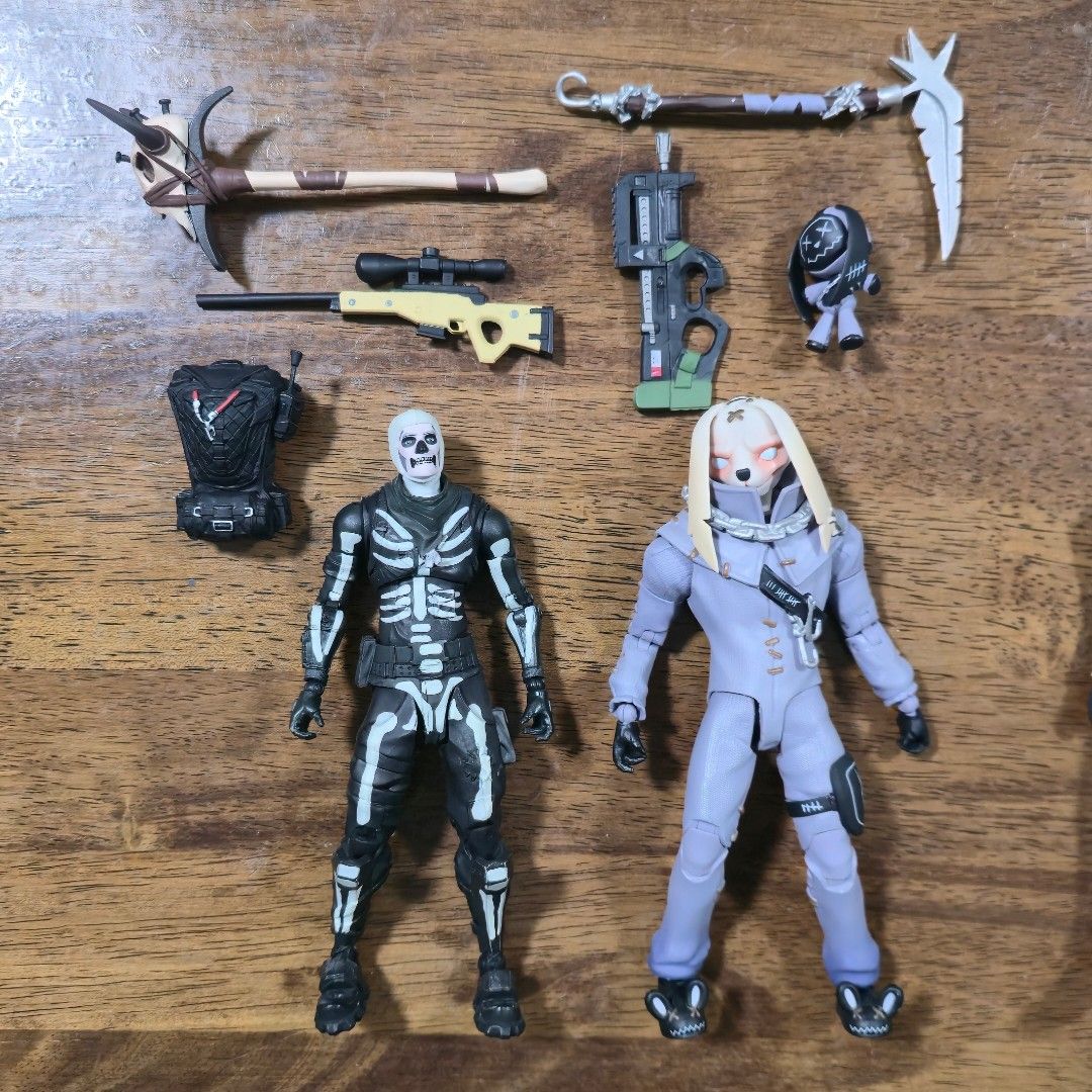 SET OF 6: Mcfarlane Fortnite - Skull Trooper, Nitehare, 4x Wildcard ...