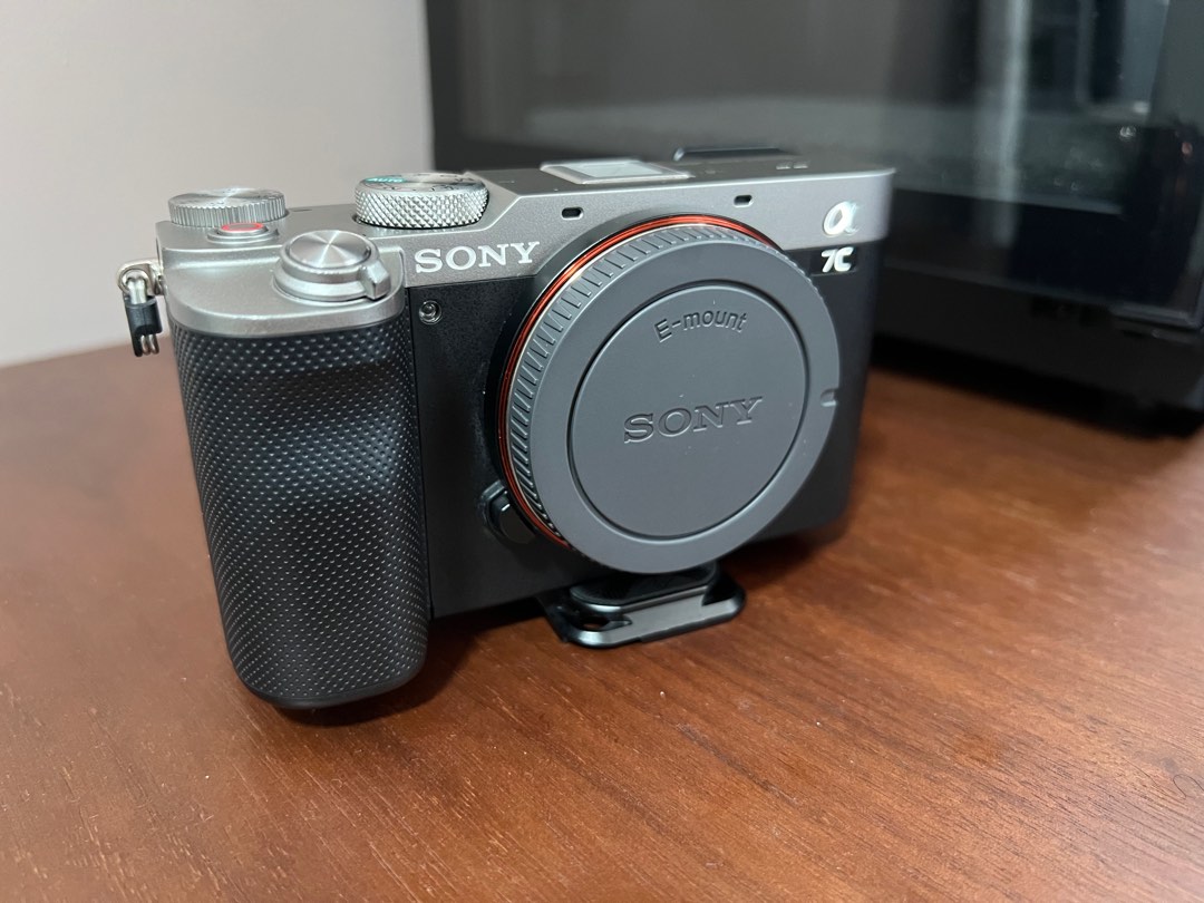 Sony A7C (low shutter count), Photography, Cameras on Carousell