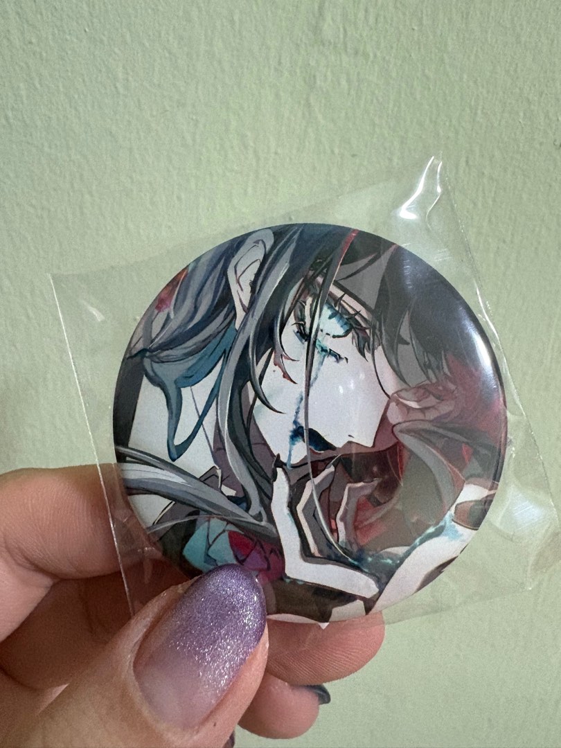 Ado Badge, Hobbies & Toys, Memorabilia & Collectibles, J-pop on Carousell