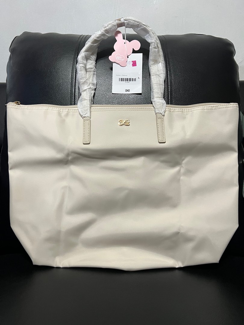 HOLB SOLENE TOTE, Women's Fashion, Bags & Wallets, Tote Bags on Carousell