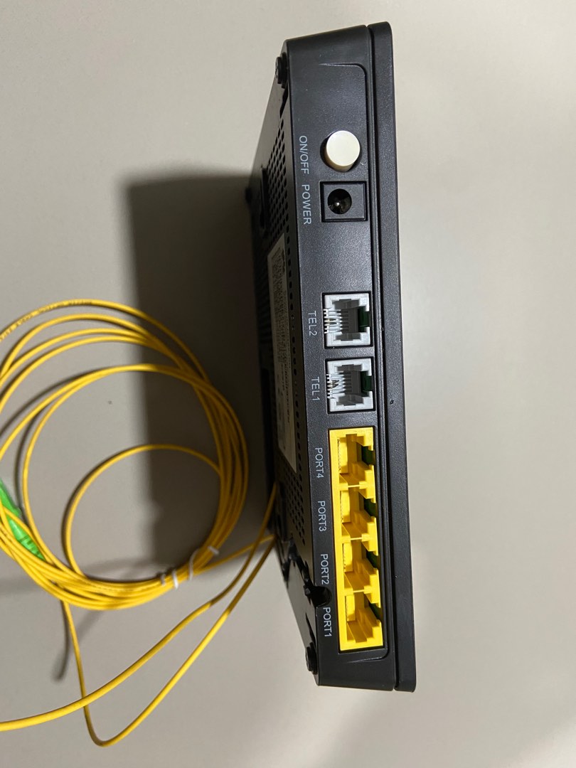 Huawei EchoLife HG8240H GPON Terminal, Computers & Tech, Parts ...