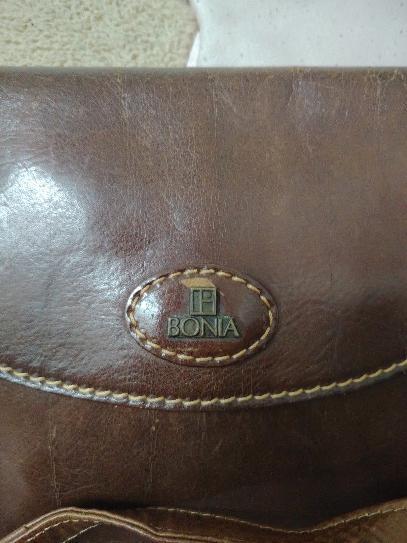 Vintage Bonia leather bundle bag, Women's Fashion, Bags & Wallets ...