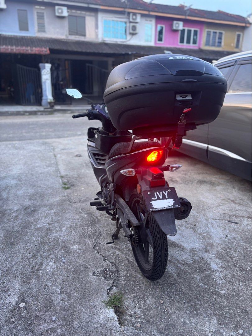 Yamaha LCv8 year 2023, Motorbikes on Carousell