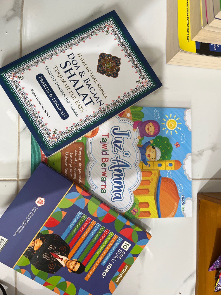ALL MUSLIM BOOKS, Buku & Alat Tulis, Majalah & Lainnya di Carousell