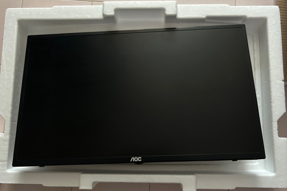 AOC monitor, Computers & Tech, Parts & Accessories, Monitor Screens on ...