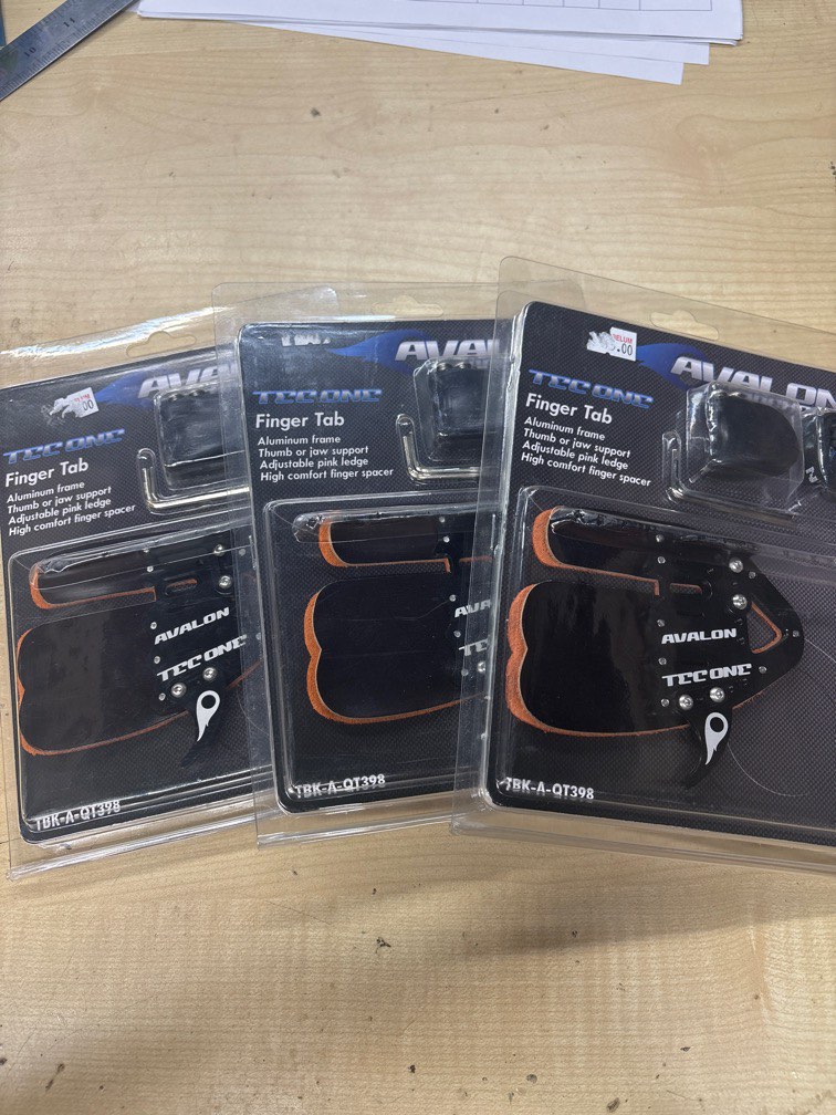 AVALON TEC ONE FINGER TAB, Sports Equipment, Other Sports Equipment and ...