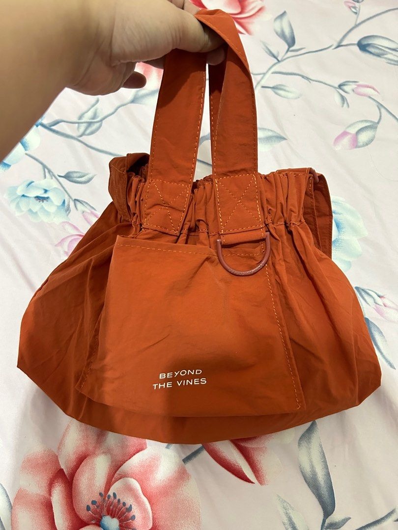 BTV Dumpling Bag Terracota XS, Fesyen Wanita, Tas & Dompet di Carousell