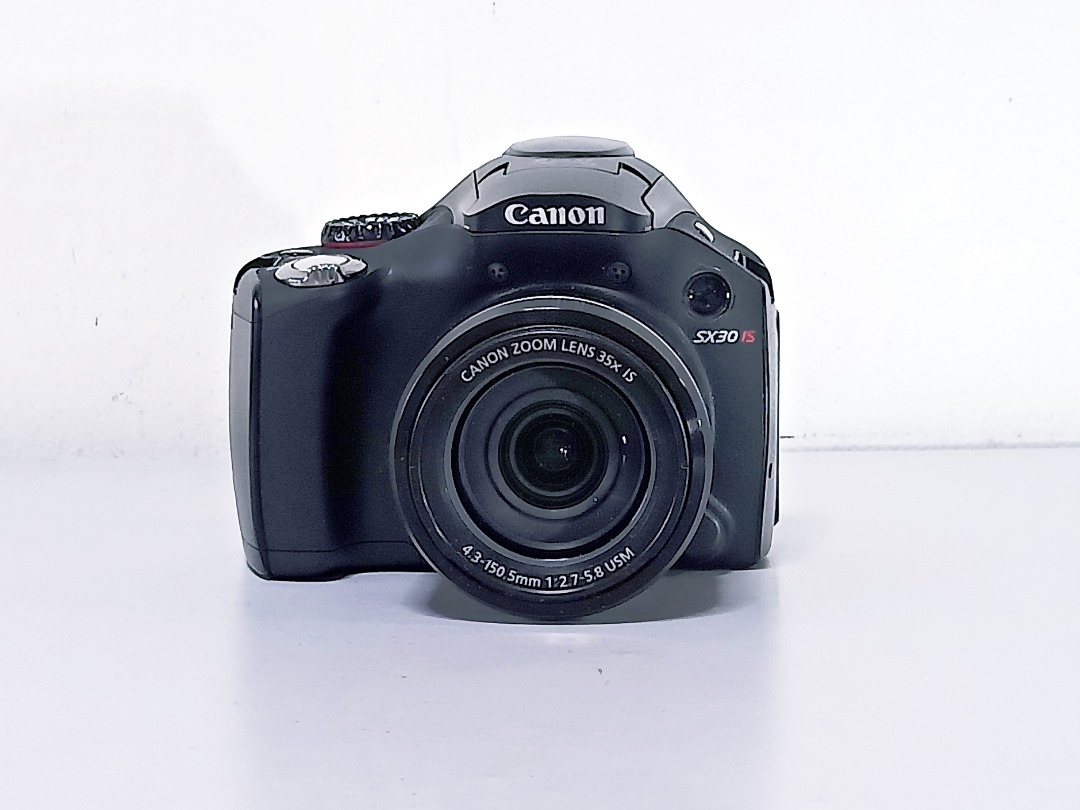Canon PowerShot SX30 IS Digital Camera, Photography, Cameras on Carousell