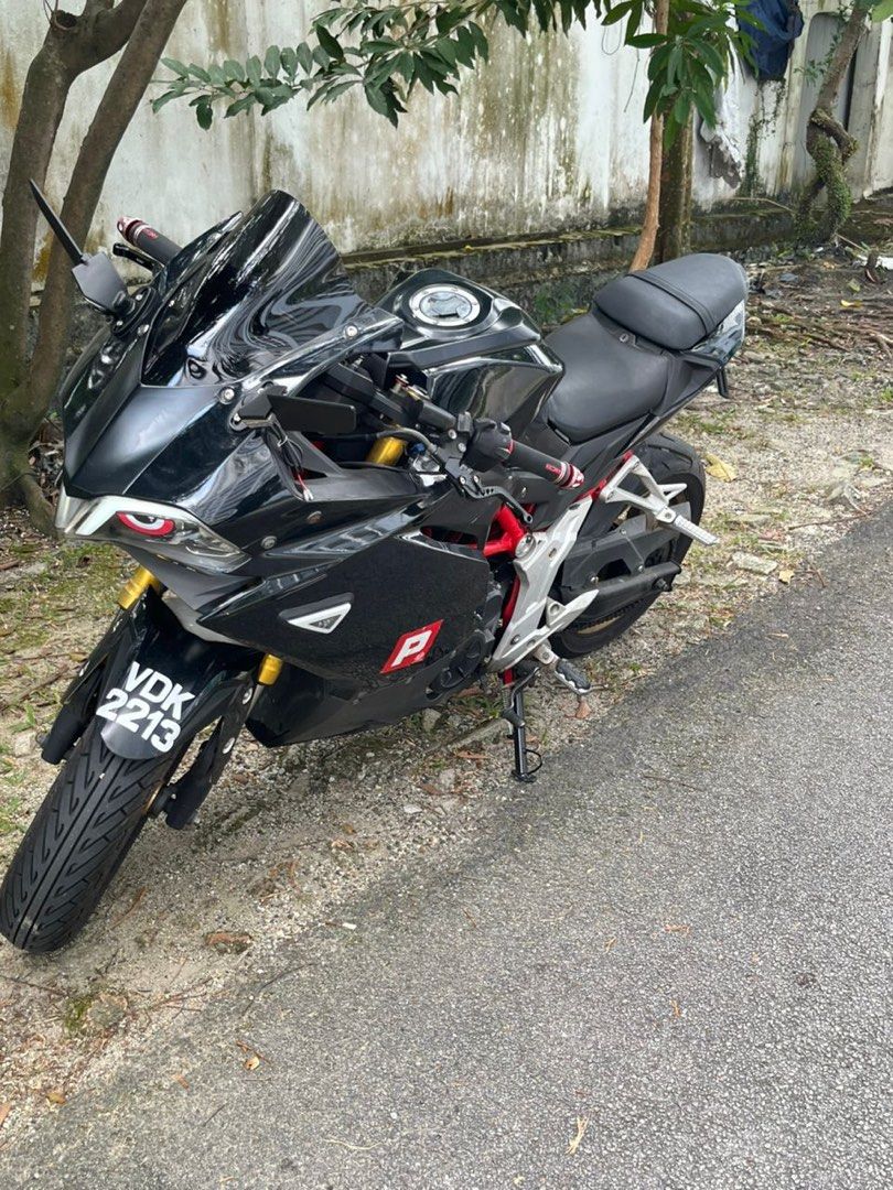 Gpx demon 150 gr, Motorbikes on Carousell