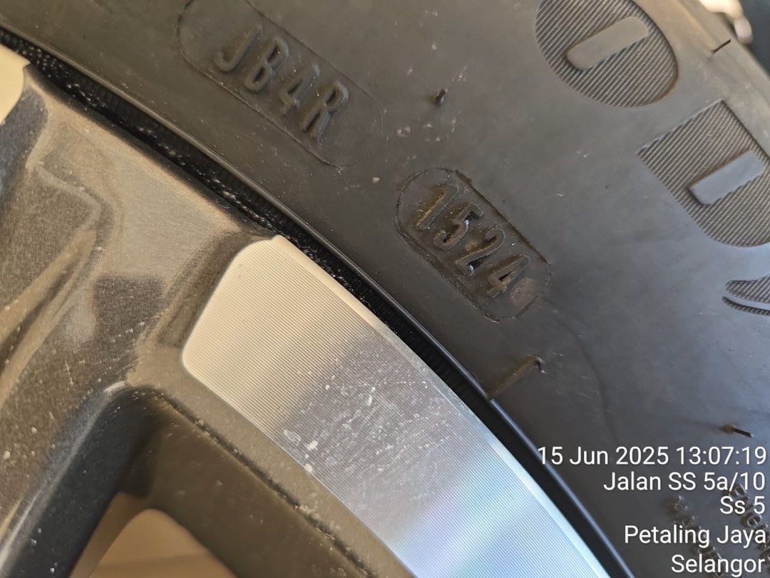 Honda HRV 2025 17” Alloy Rim and Tyre, Auto Accessories on Carousell