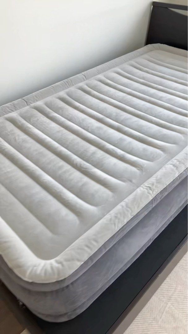 $12 ONLY!! MUST GO BY JUN 29!! Intex Dura-Beam Series Inflatable ...