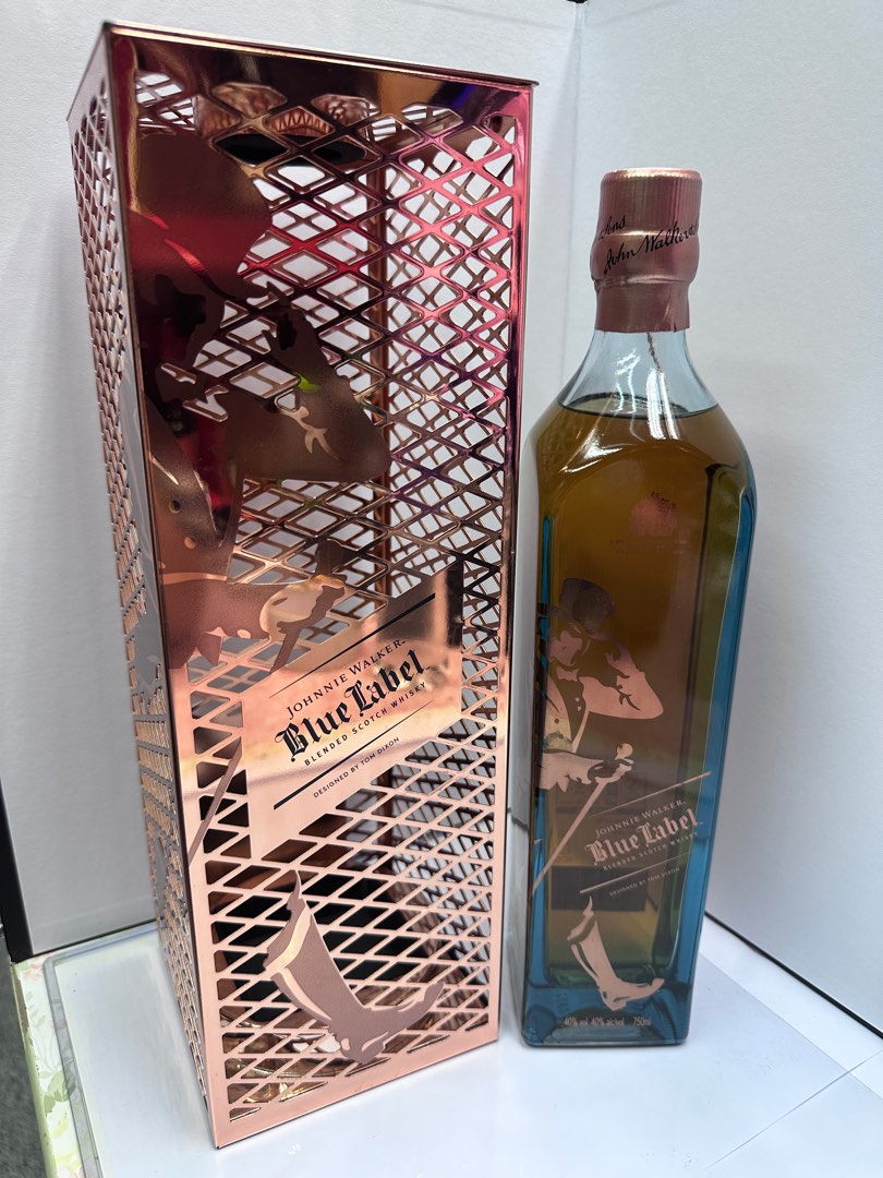 Johnnie Walker Blue Label x Tom Dixon Blue Label Whisky 750ml C23, 嘢食 ...