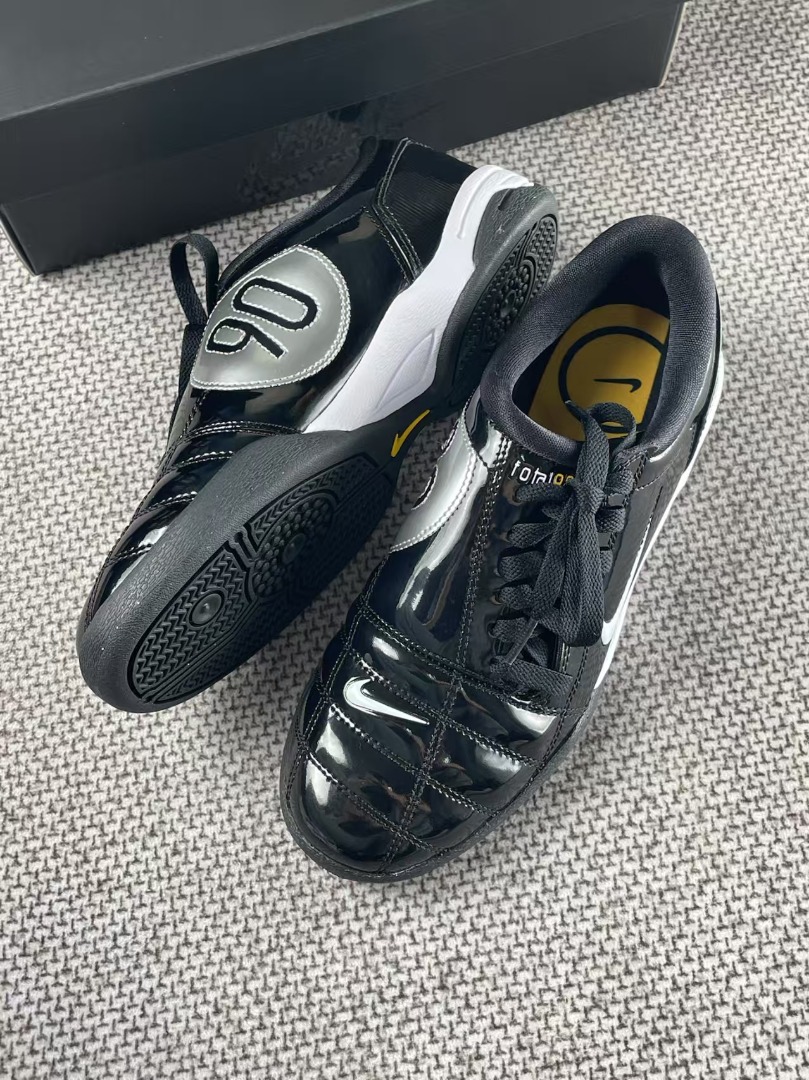 Nike Total 90 IIl IC/IN Football Boots - Black LIthe, Men's Fashion ...