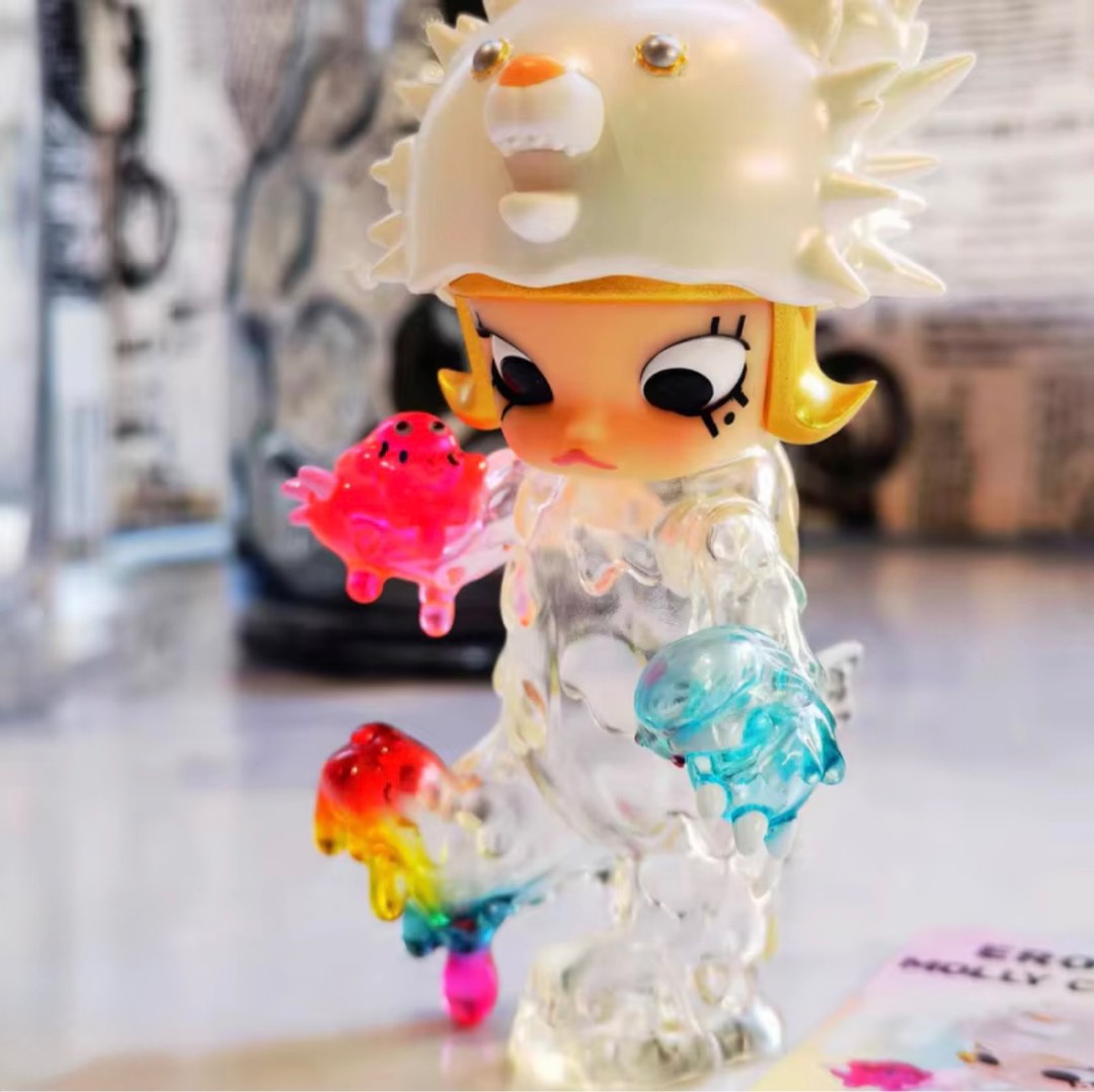 PopMart MOLLY (Erosion-Inc Molly), Hobbies & Toys, Collectibles ...