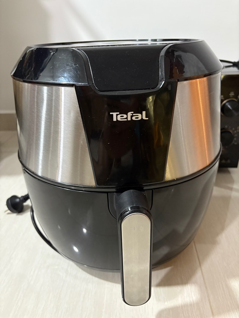 Tefal Air Fryer & Electrolux Microwave Oven, TV & Home Appliances ...