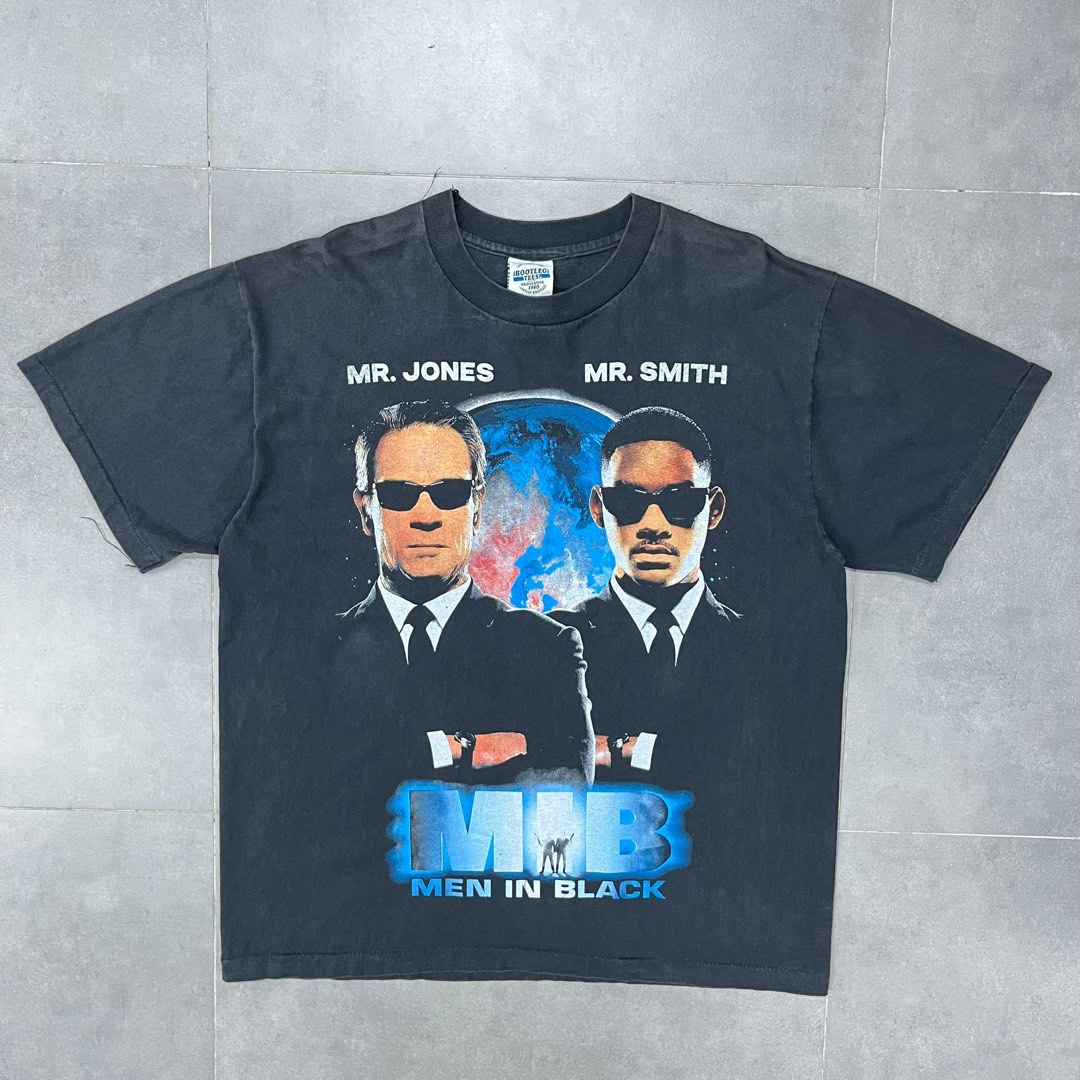 Bootleg Mr Jones Mr Smith, Men's Fashion, Tops & Sets, Tshirts & Polo ...