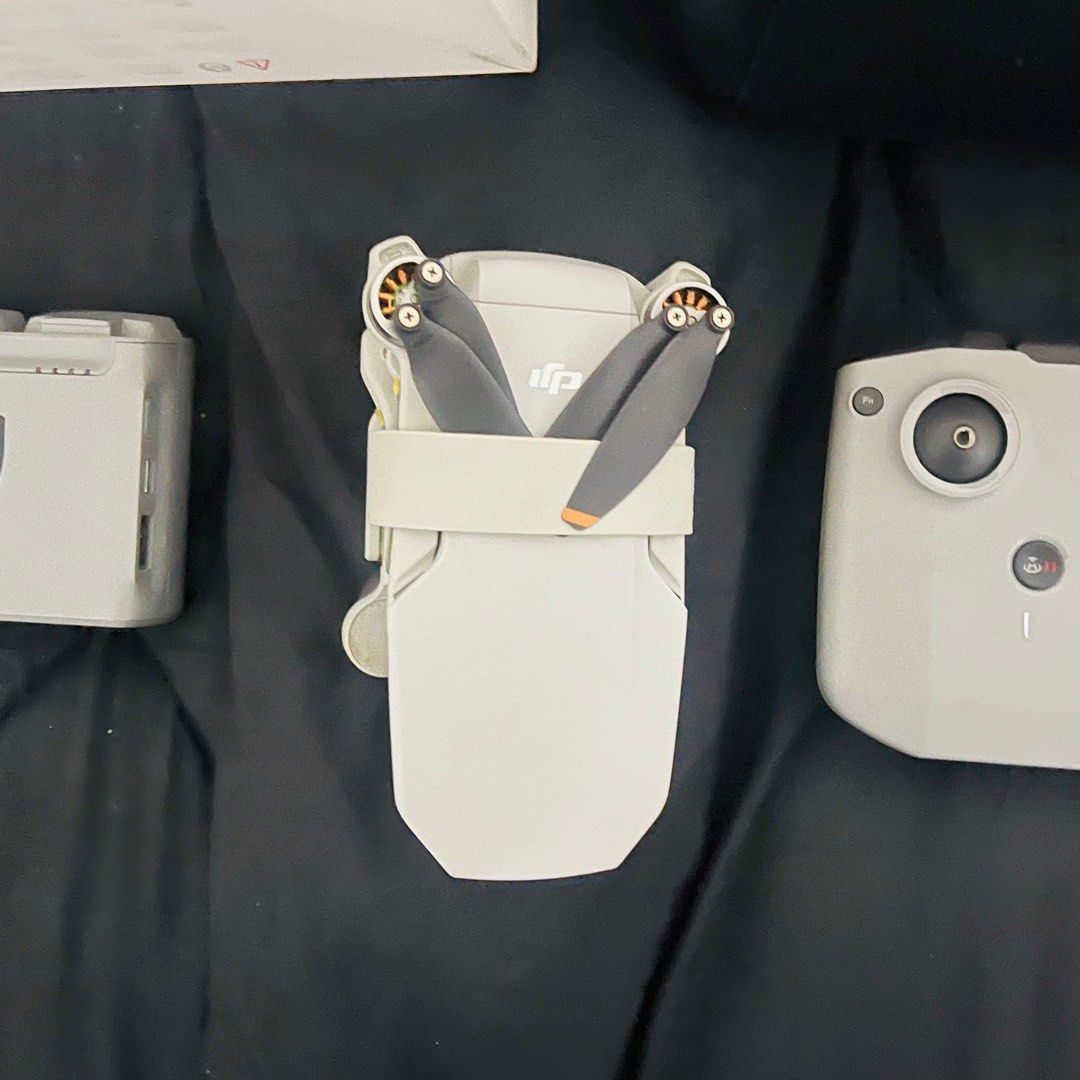 DJI MINI 2 FMC, Photography, Drones on Carousell