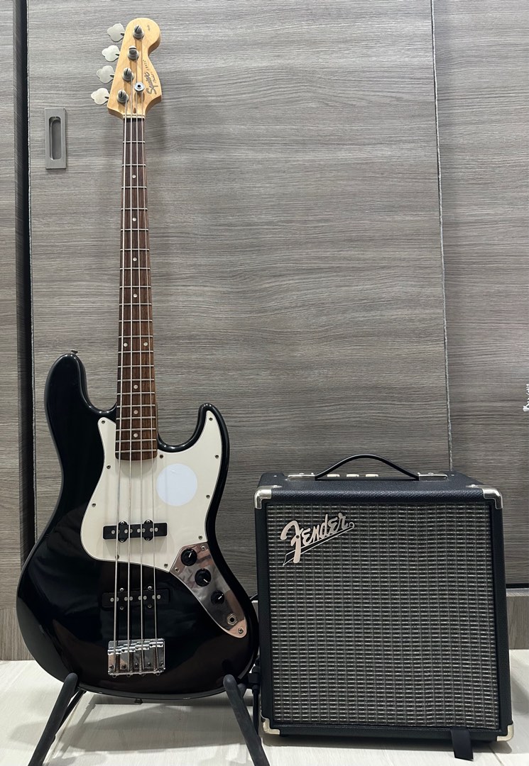 Fender Squier affinity jazz bass electric guitar + Fender Rumble 15 ...