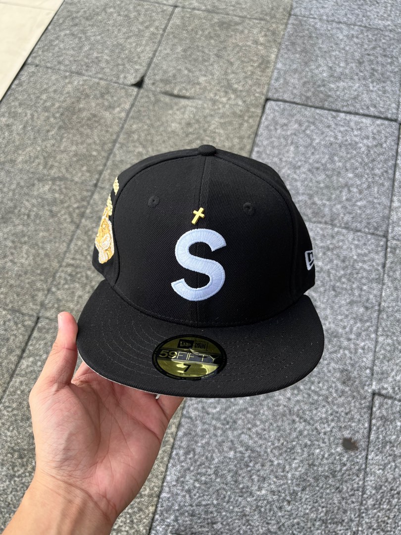 FITTEDS CAPS NEW ERA X SUPREME JESUS PIECE, Men's Fashion, Watches ...