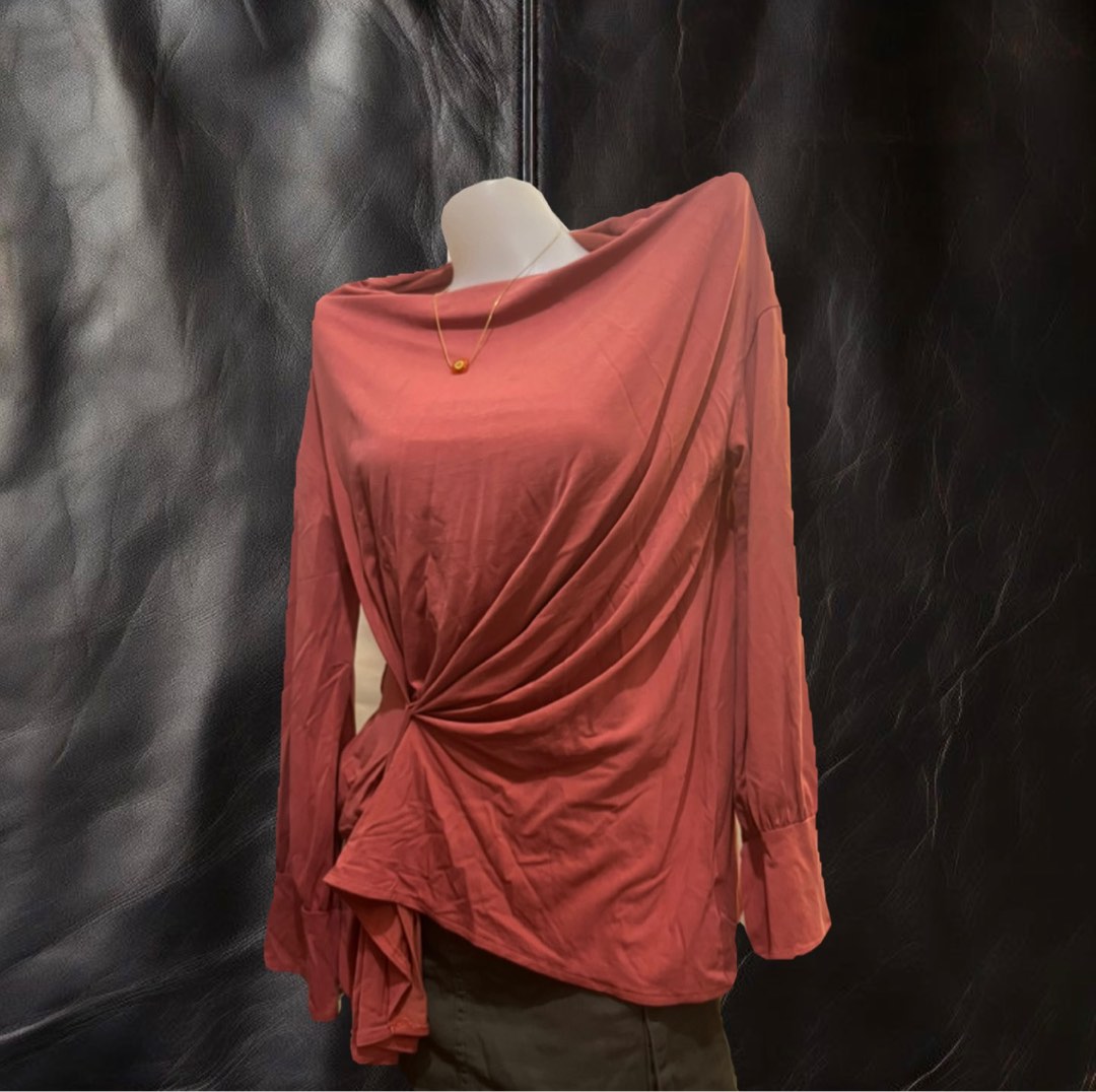 Goddess blouse coral red 2000s M-L, Women's Fashion, Tops, Blouses on ...