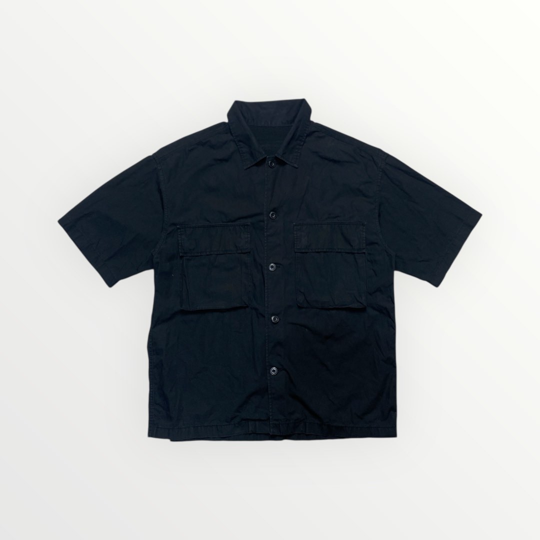 GU Utility Black POLO(orig), Men's Fashion, Activewear on Carousell