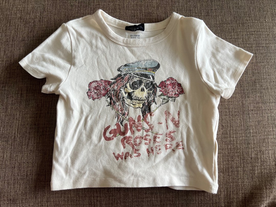 guns n roses micro crop top, Women's Fashion, Tops, Shirts on Carousell