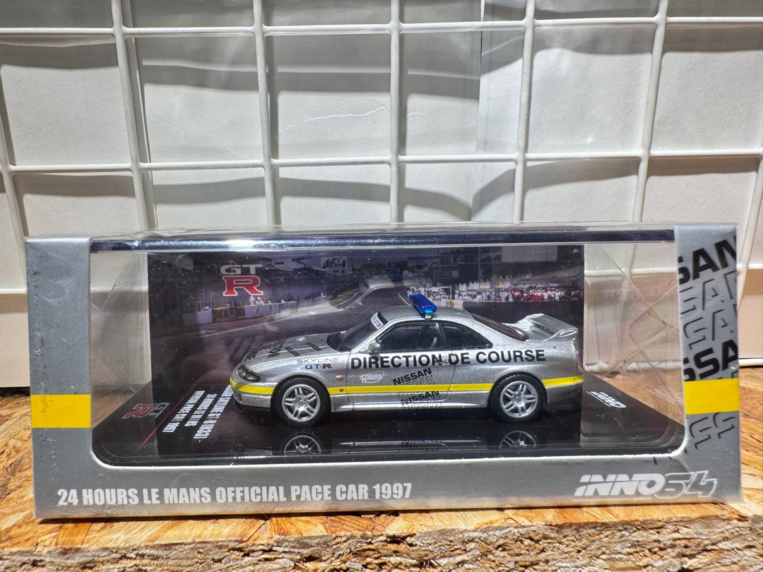INNO 64 1:64 Nissan Skyline GTR R33 24 Hours Le Mans Offical Pace Car ...