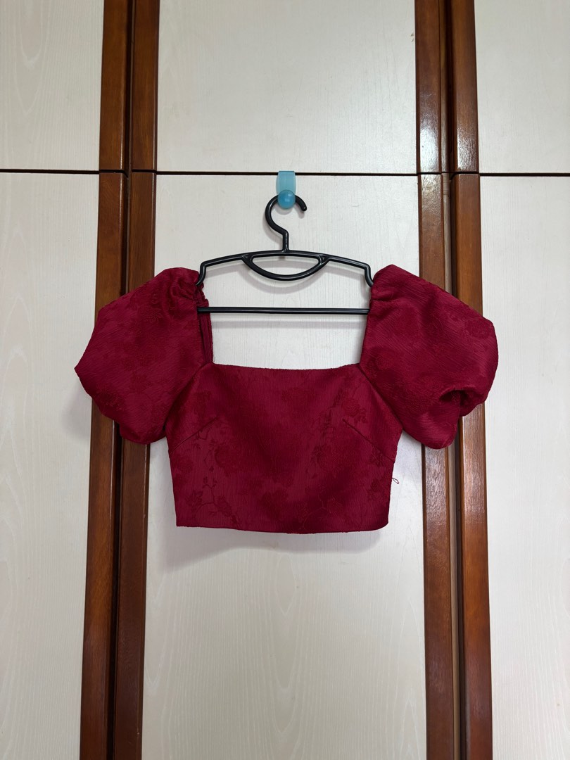 Neonmello Burgundy Puff Sleeve Crop Top, Women's Fashion, Tops, Blouses ...