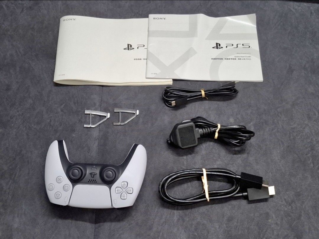 PlayStation 5 PS5 Slim Disc 1TB Fullset Like New, Video Gaming, Video ...