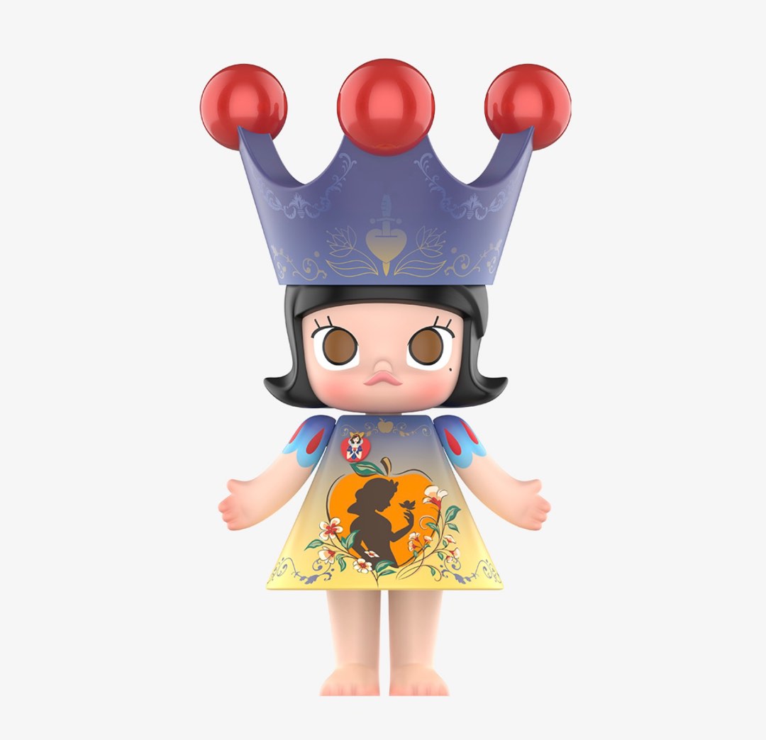 POPMART Mega Royal Molly Snow White, Hobbies & Toys, Toys & Games on ...