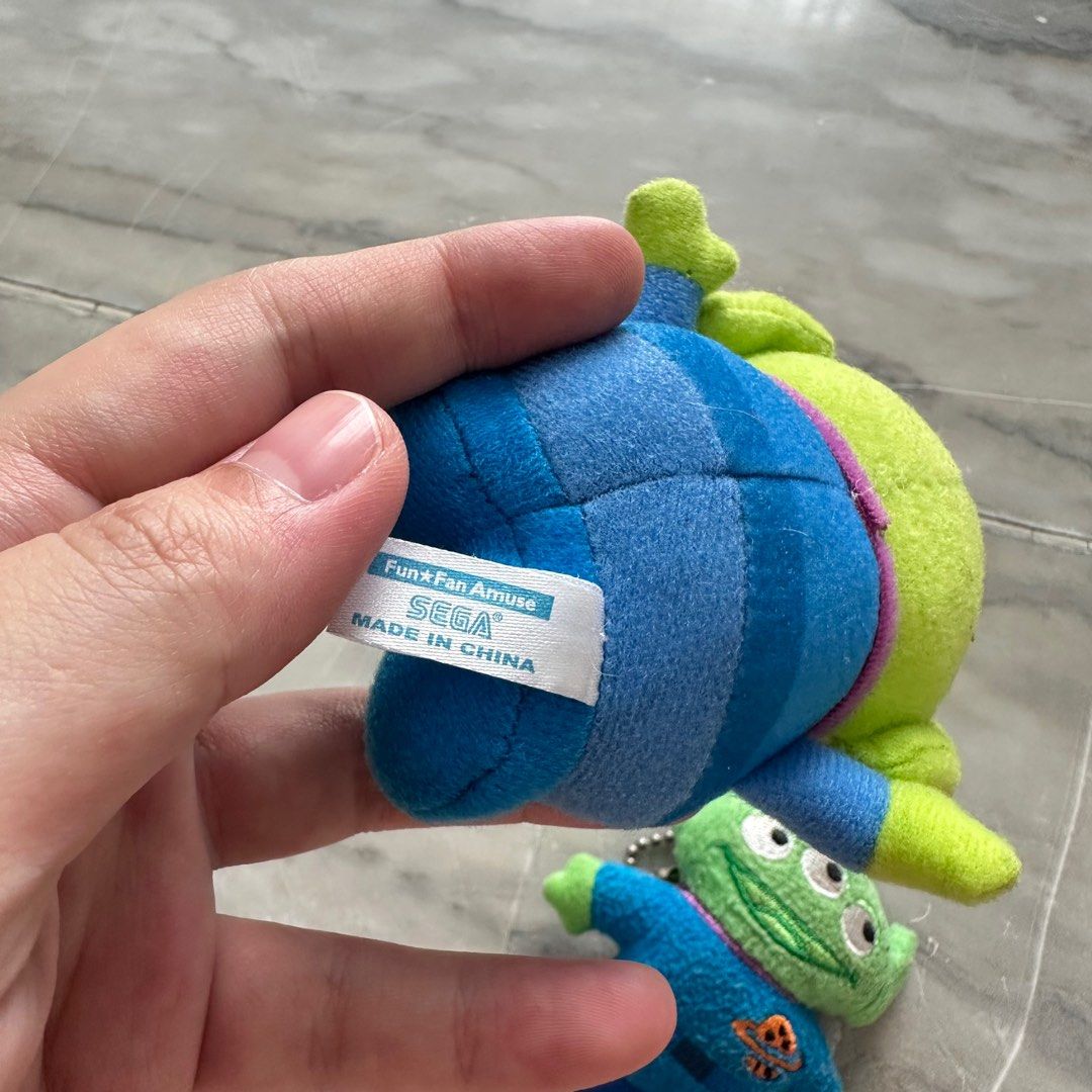 SATUAN baca deskripsi - Boneka toy story alien mata tiga 100% original ...