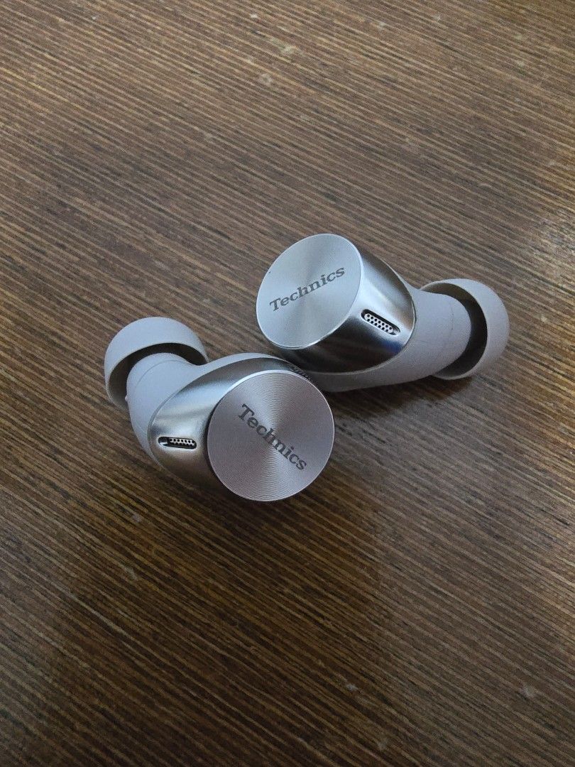 Technics EAH-AZ60M2 True Wireless Earbuds (Easy Qi-Wireless Charging ...