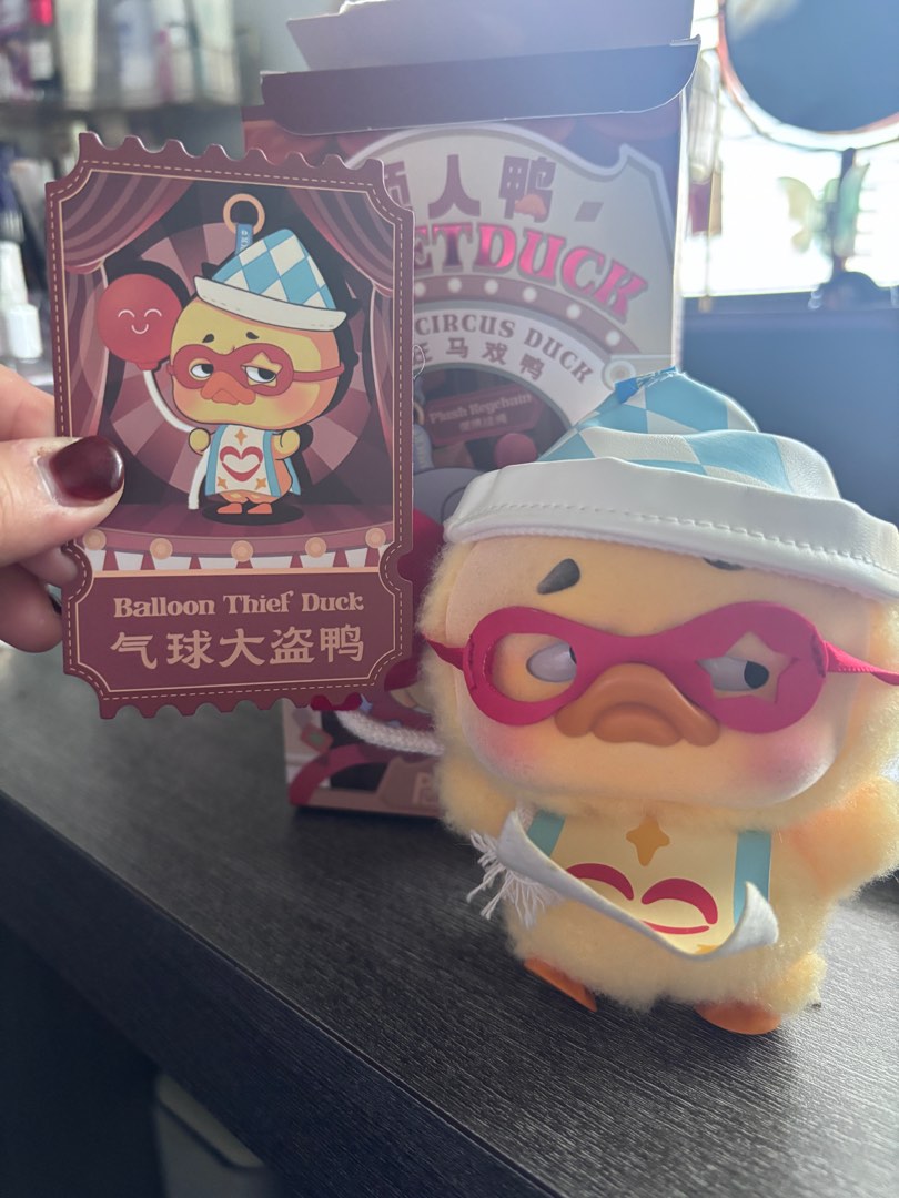 Upset duck V4 crazy circus duck - ballon thief duck, Toys ...