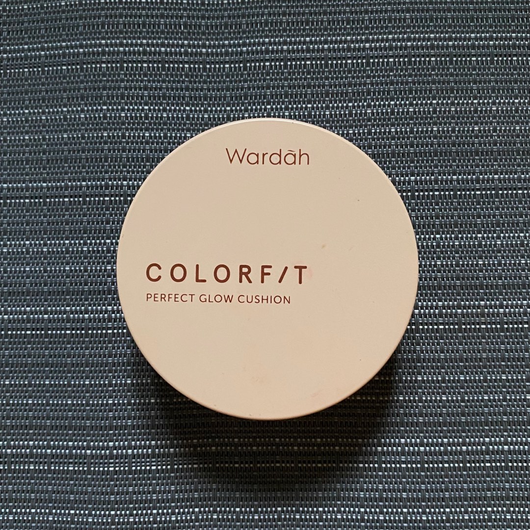 WARDAH Colorfit Perfect Glow Cushion (23W Warm ivory), Kesehatan ...