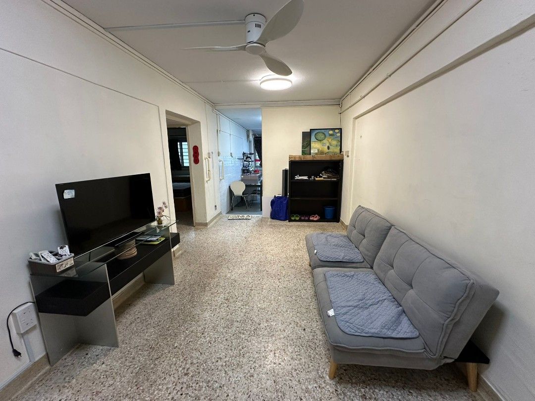 AMK HDB 2+1 whole unit rental on Carousell