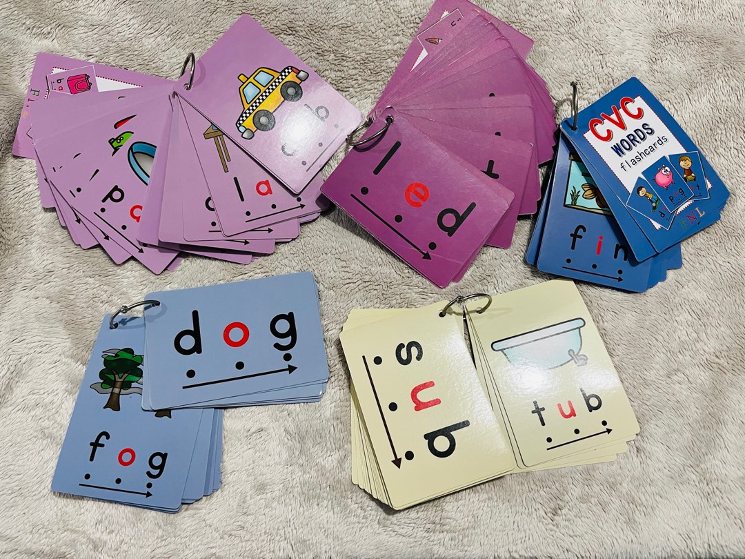 CVC Phonics Flashcards (131 cards), Hobbies & Toys, Books & Magazines ...