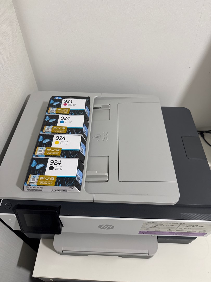 HP OfficeJet Pro 8130e All-in-One Printer with 4 new ink cartridges ...
