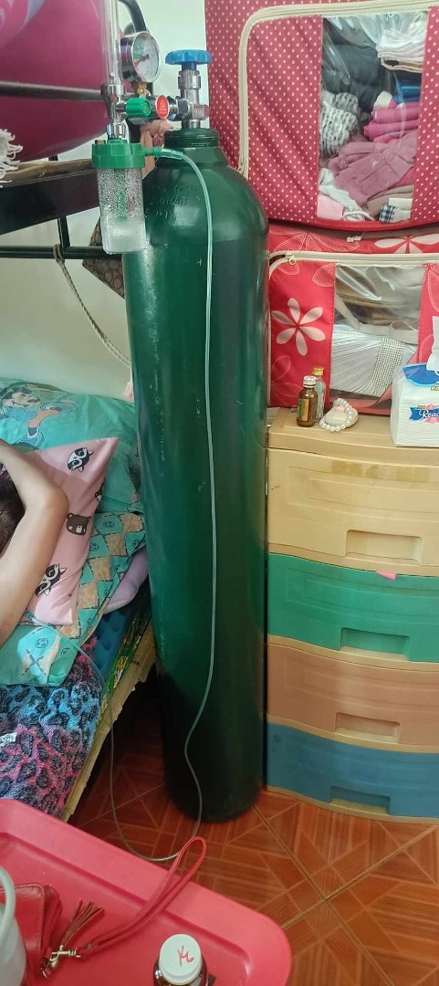 Medical Oxygen Tank 50lbs with Regulator, Health & Nutrition, Medical ...